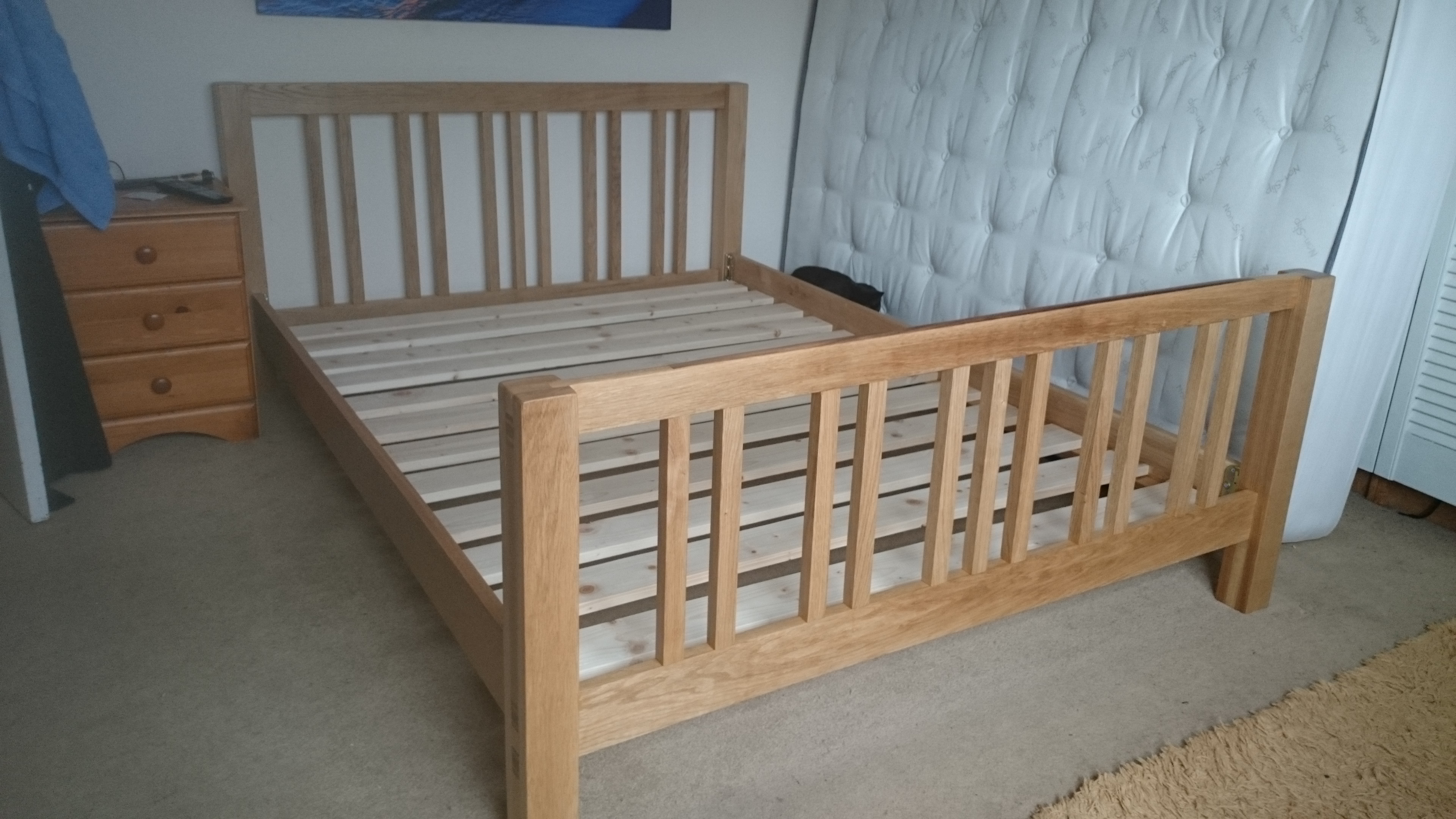 Solid Oak Bed & Walnut Inlay - Seaholme Kobudo